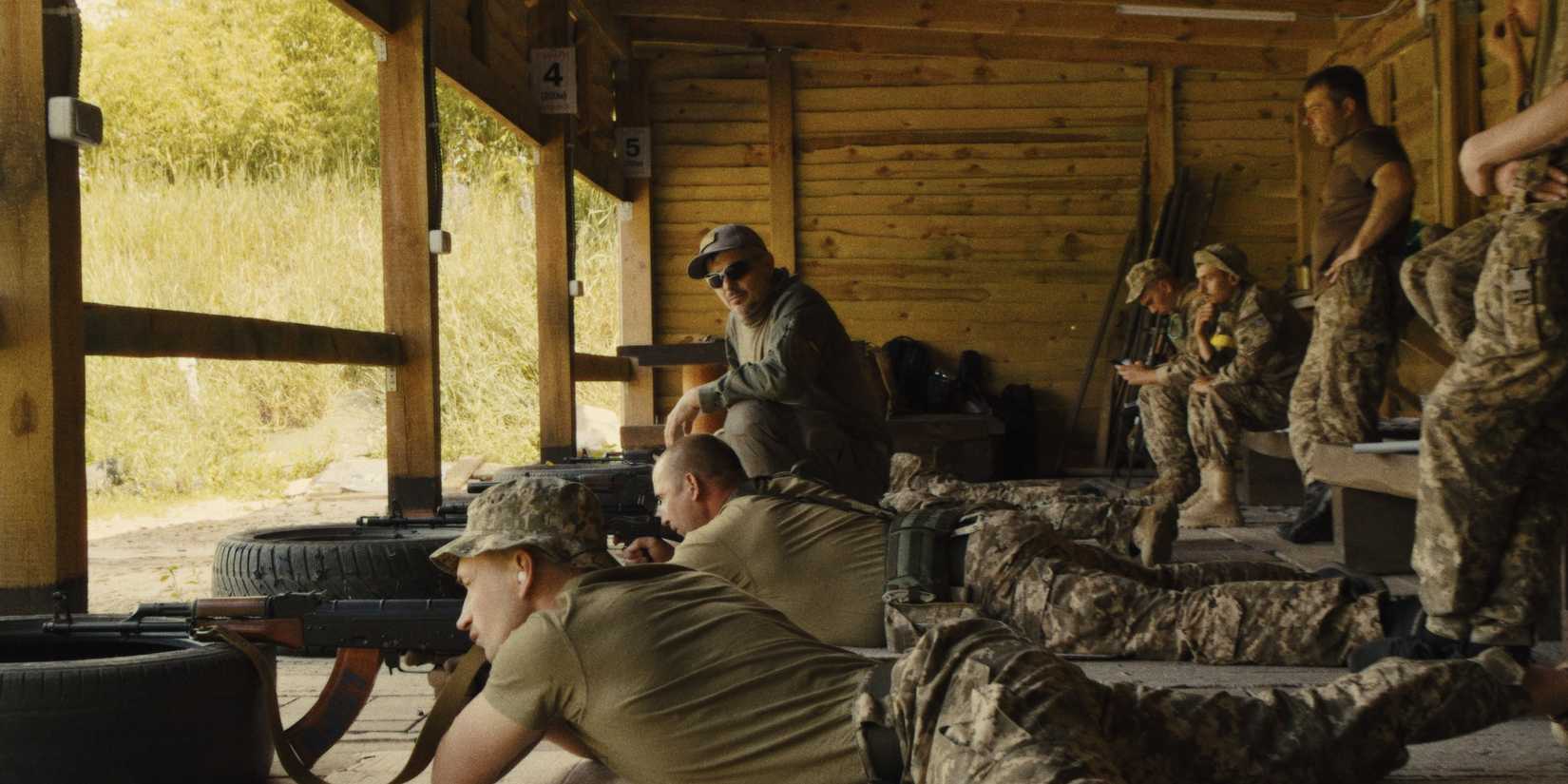 'Porcelain War' Review: A Delicate Look at the War in Ukraine Through ...