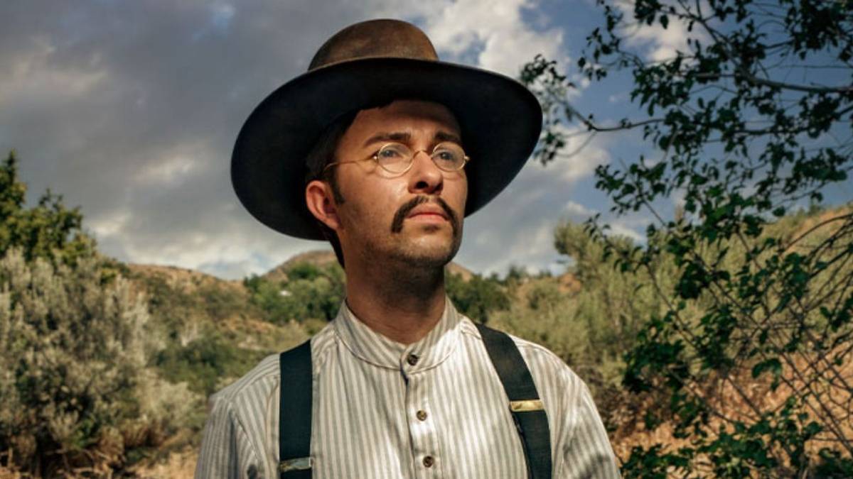 If You Love Taylor Sheridan's Westerns, This Gripping Drama Series ...