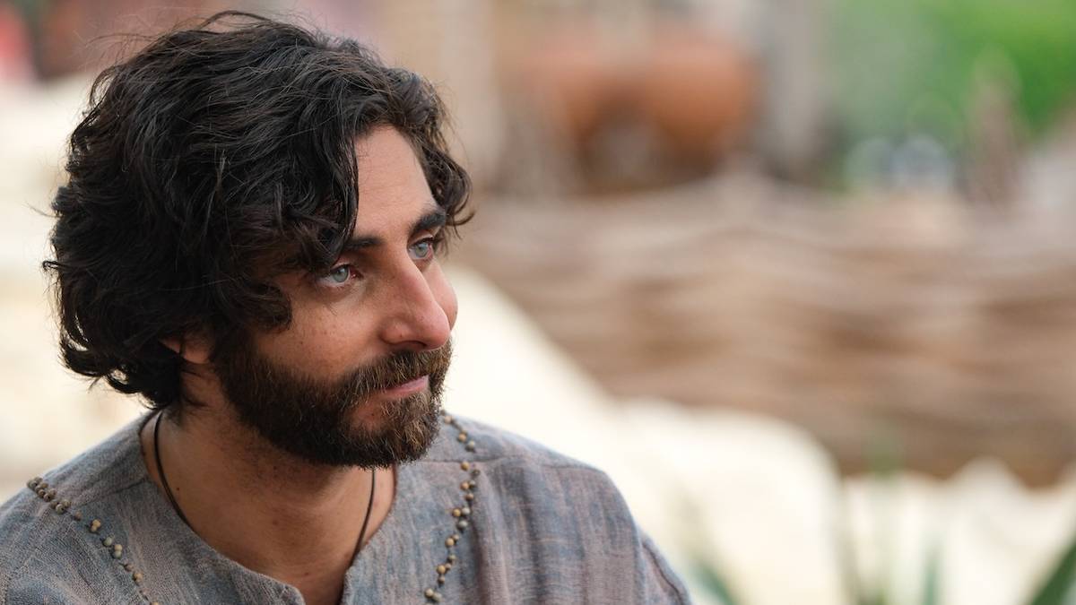 'The Chosen's Luke Dimyan Says Sunday School Was a "Gateway Drug" to ...