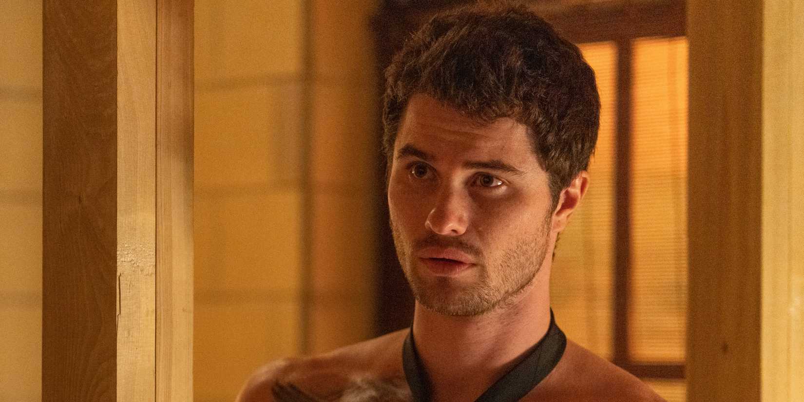 “It’s a Very Unconventional Version of a Love Story”: Chase Stokes on ...