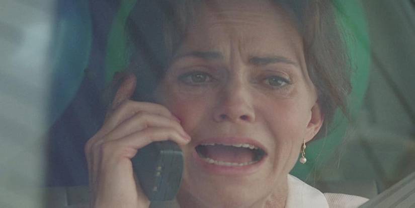 Sally Field Hunts Down Kiefer Sutherland in This Relentlessly Cruel ...