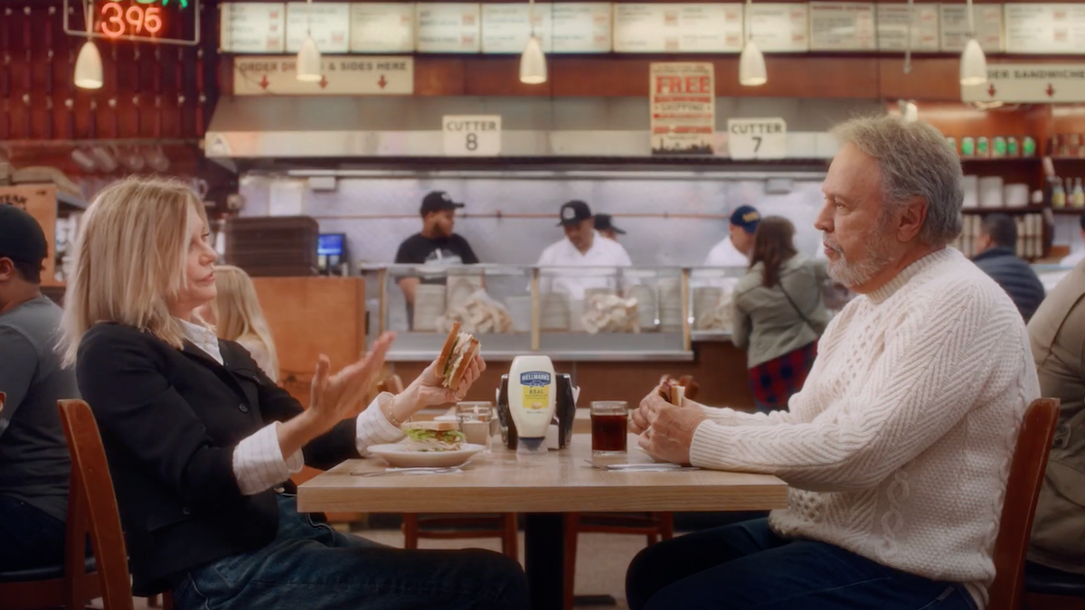 Sydney Sweeney Helps Meg Ryan and Billy Crystal Recreate THAT 'When ...