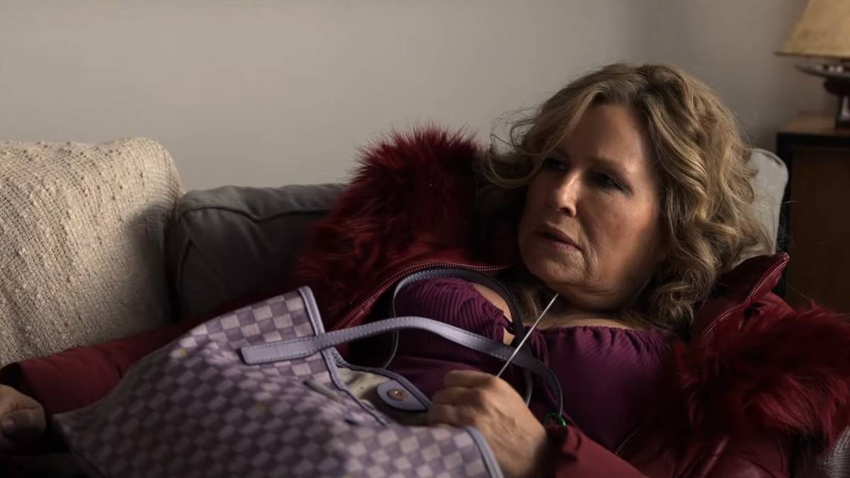 Jennifer Coolidge Leads a Criminally Good Ensemble in First 'Riff Raff ...
