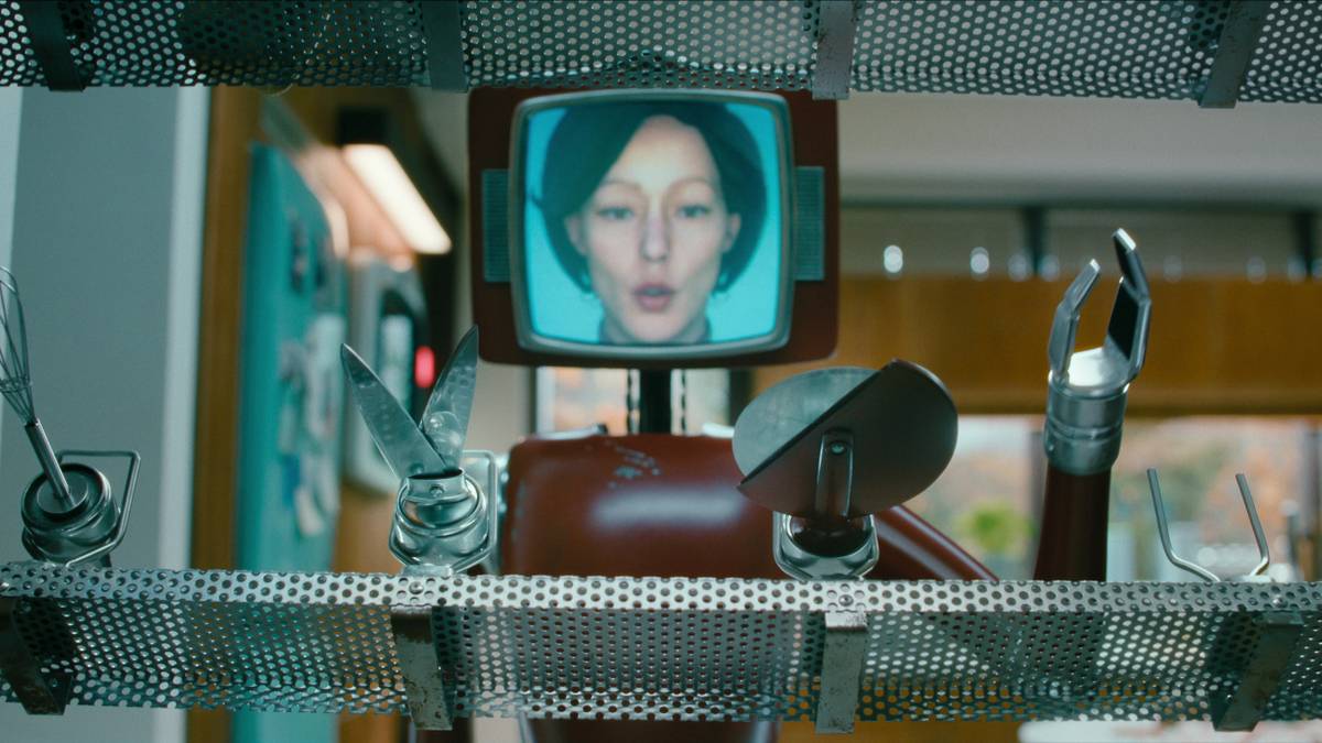 ‘Cassandra’ Ending Explained: Who Escapes the Wrath of a Tyrannical ...