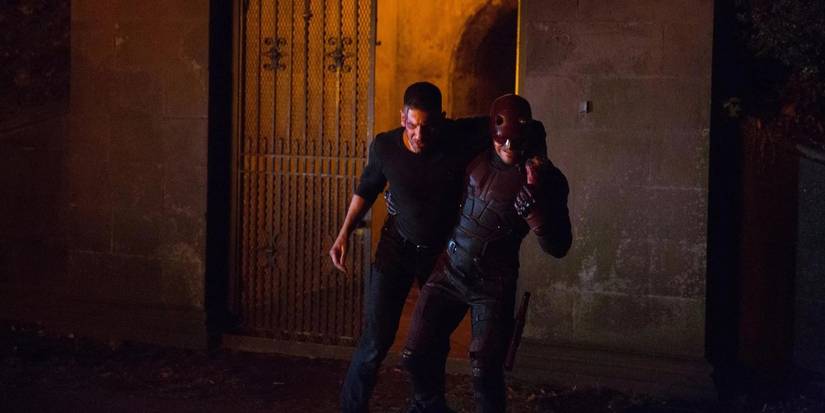 12 Best Fight Scenes From Daredevil Ranked