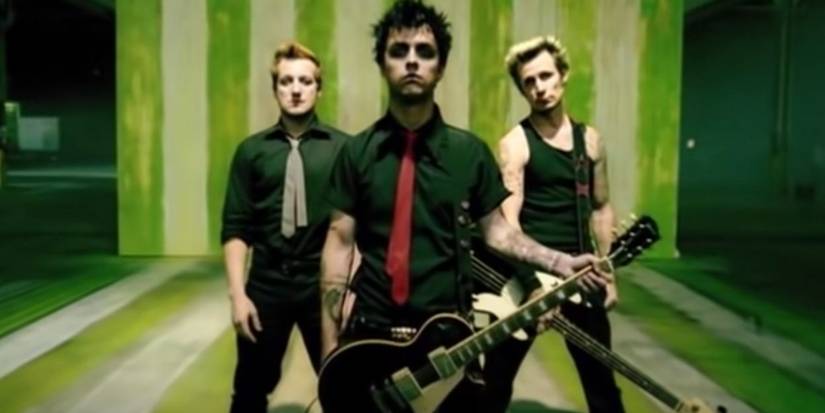Green Day Sparks Crowd Uproar with Political Chant about Donald Trump