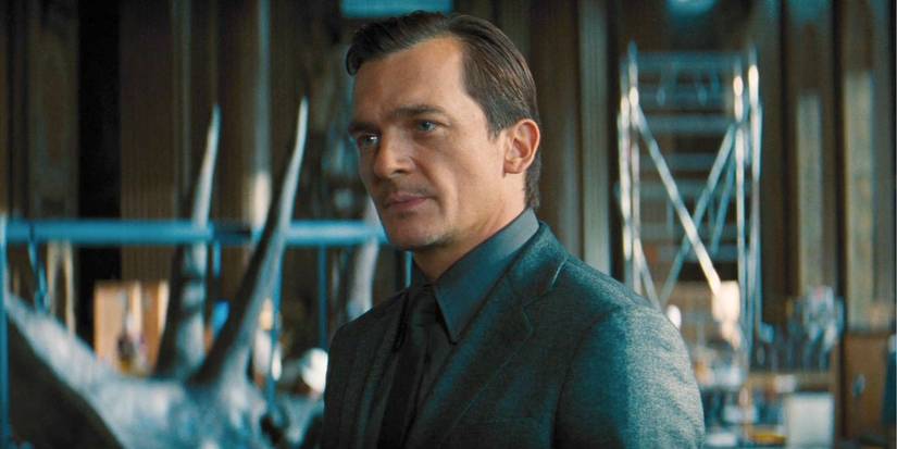 "Don't Tell People Who Work on Star Wars": 'Jurassic World Rebirth ...