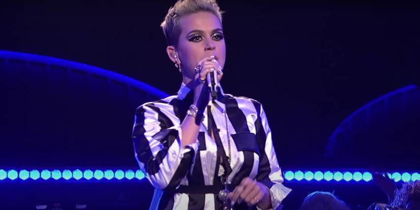 Katy Perry Powers Through Performance Amid Tears Following Orlando ...