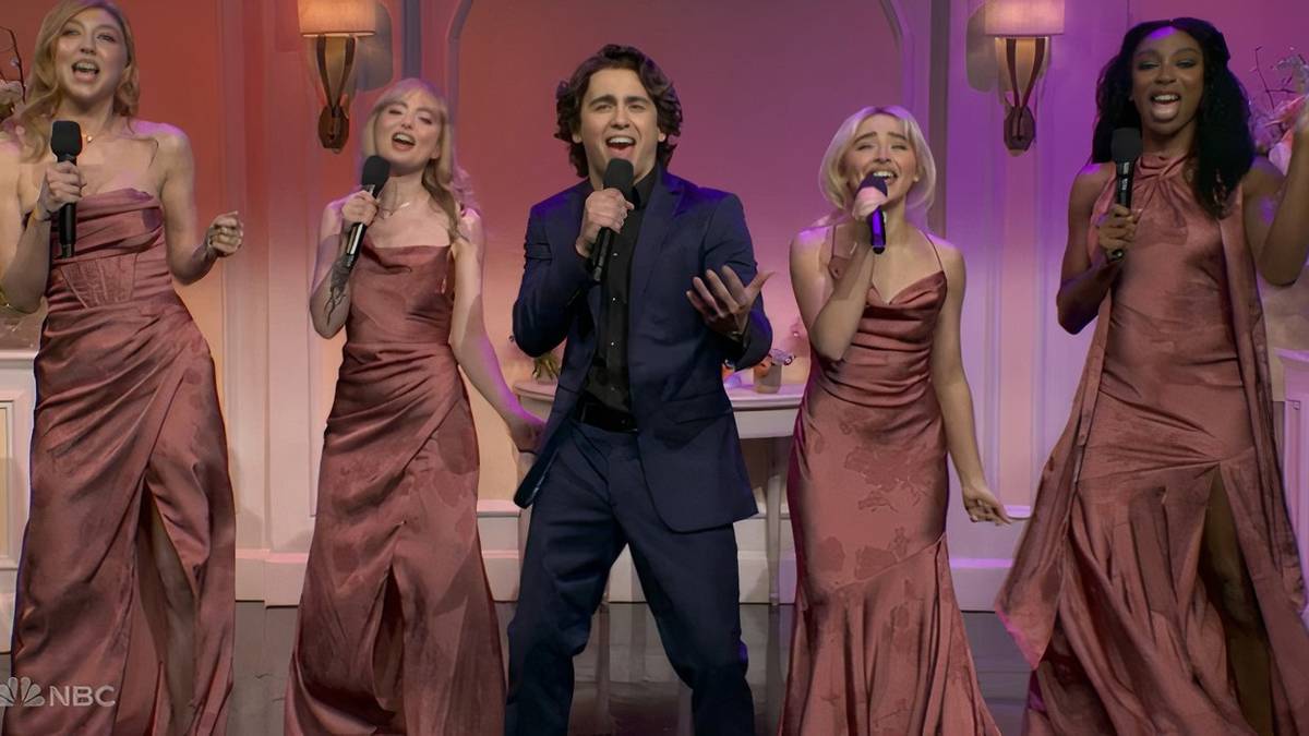 'SNL's Huge Behind-the-Scenes Overhaul Puts Lorne Michaels' Iconic ...