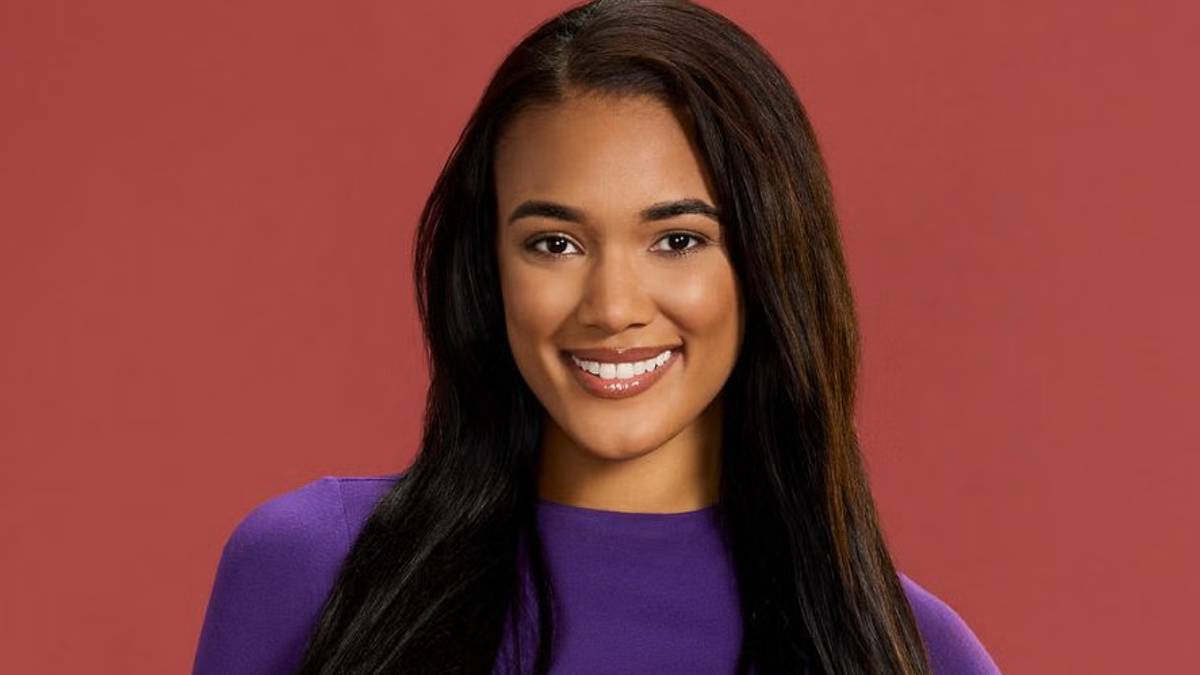 Zoe McGrady Isn't the Villain 'The Bachelor' Is Trying To Make Her Out ...