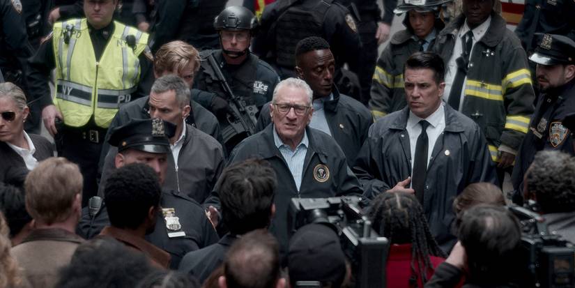 “It Cracks Her Open”: Lizzy Caplan Addresses How That ‘Zero Day’ Death ...