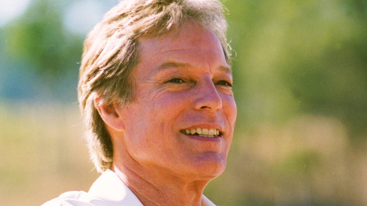 Richard Chamberlain, ‘Shogun,’ ‘Thorn Birds’ Star, Dead at 90