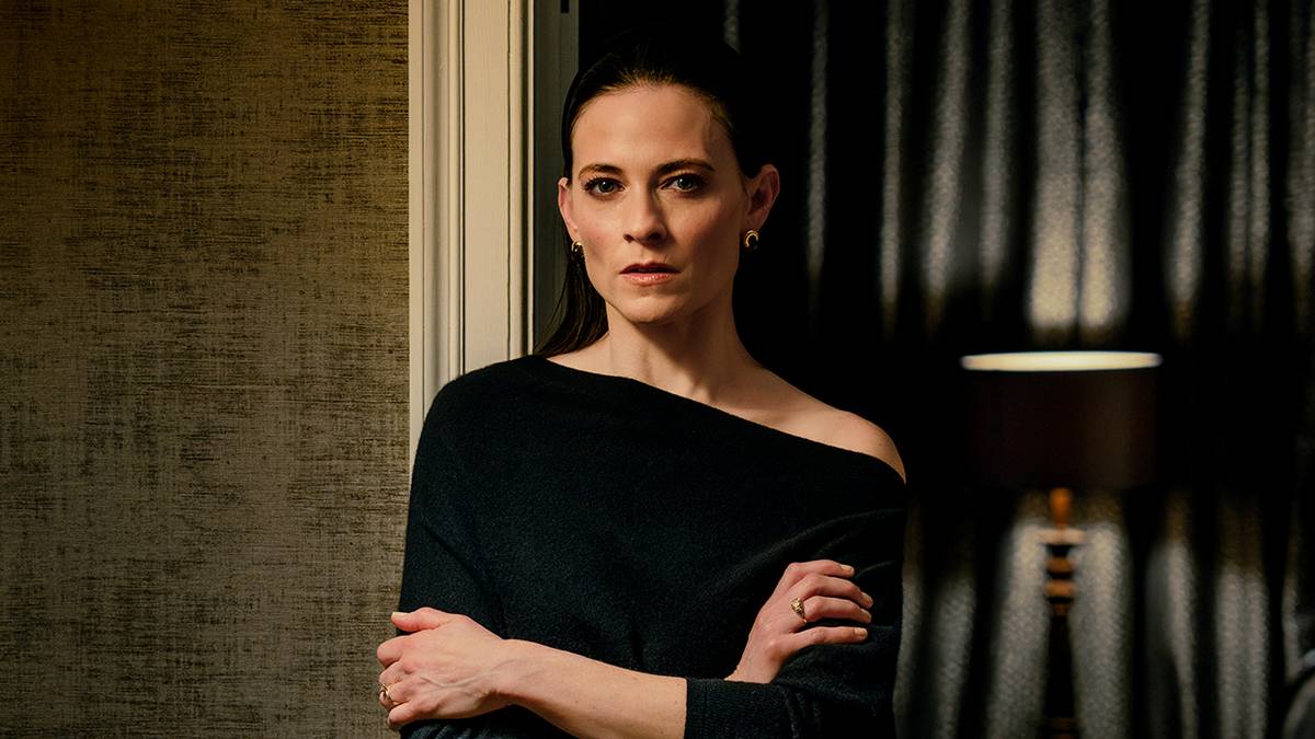 Paramount+'s Grittiest Crime Thriller Barges Into Streaming Charts ...