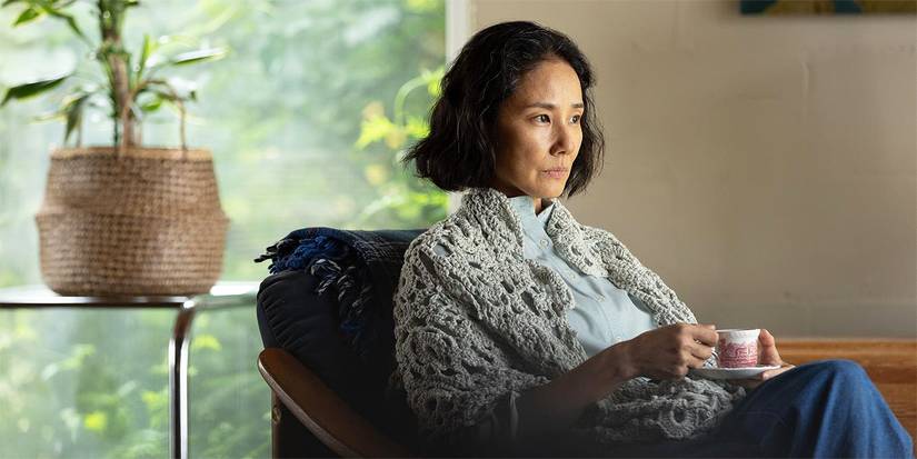 'A Pale View of Hills' Review: This Understated Gem Reveals a Side of ...