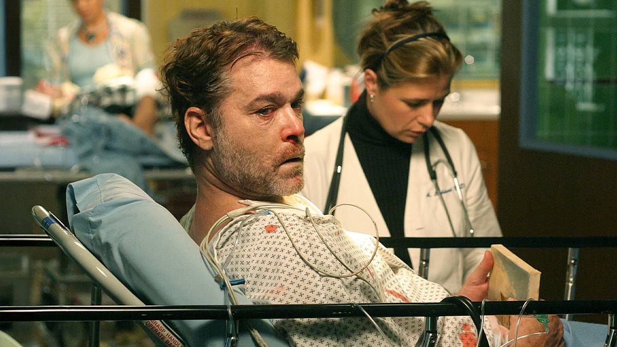 One of Ray Liotta's Best Performances Was in This Devastating, Dark 'ER ...