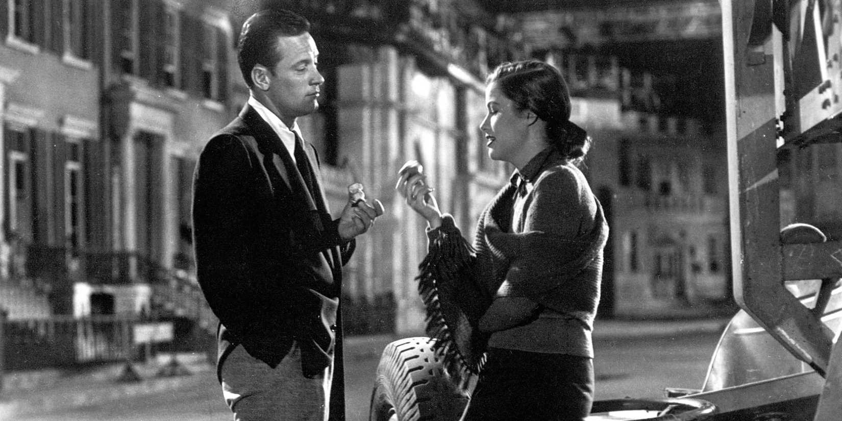8 Reasons Why 'Sunset Boulevard' is The Best Film Noir of All Time