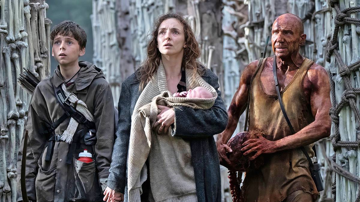 '28 Years Later' Ending Explained: How Does That Intense Final Scene ...