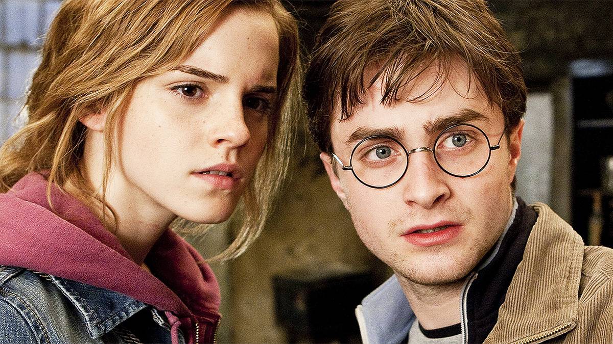 Chris Columbus Blames J.K. Rowling’s Transphobia for Making a Harry Potter Reunion Adaptation ...