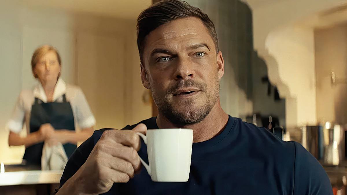 Alan Ritchson Is Unrecognizable in First 'Motor City' Image