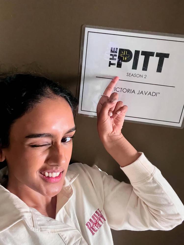 'The Pitt' Star Gets Ready for Another Hectic Day at the ER in New Set ...