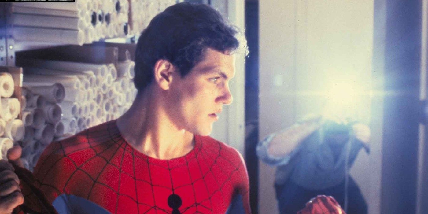 25 Years Ago, Spider-Man Secretly Appeared Alongside the X-Men in This ...