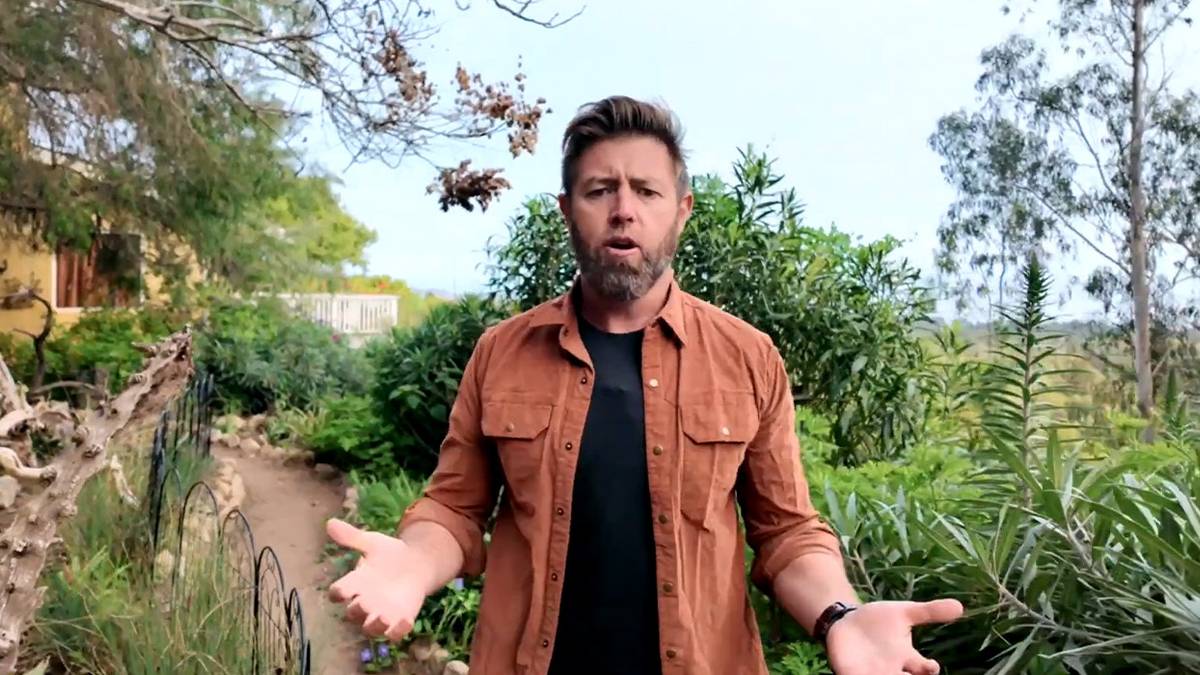 Move Over ‘Cocaine Bear’! Drunk Animals and Meth Gators Are the Real ...