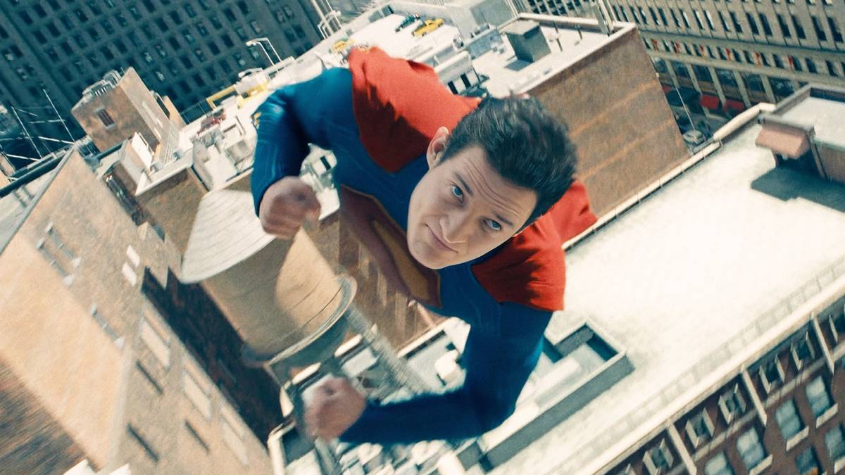 'Superman' Punches Past Marvel's 92% Rotten Tomatoes Hit That Never Got ...