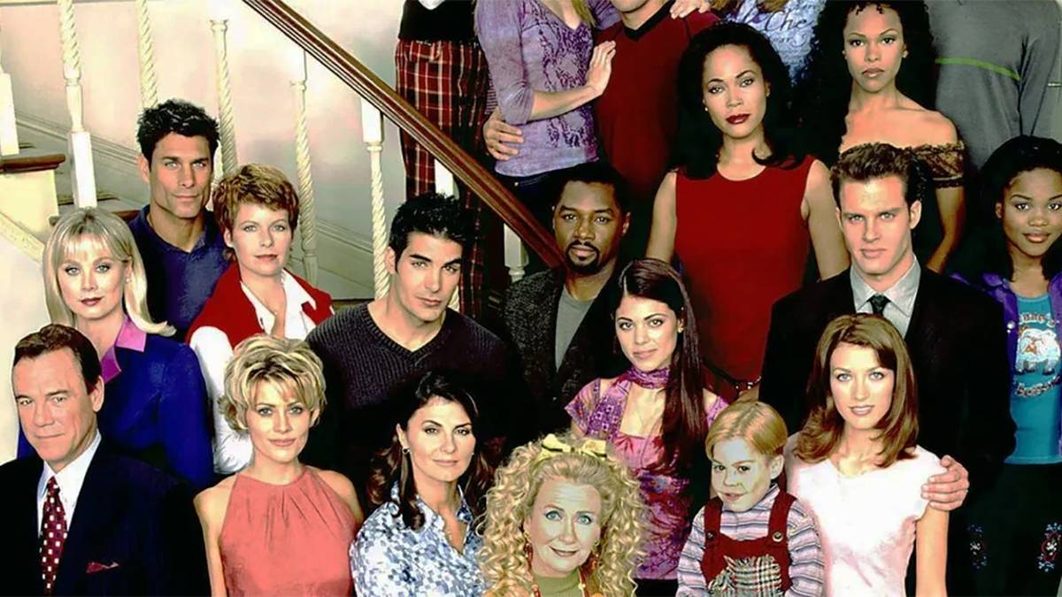 Right Before 'Passions' Ended, the Soap Delivered the Wildest Pregnancy ...