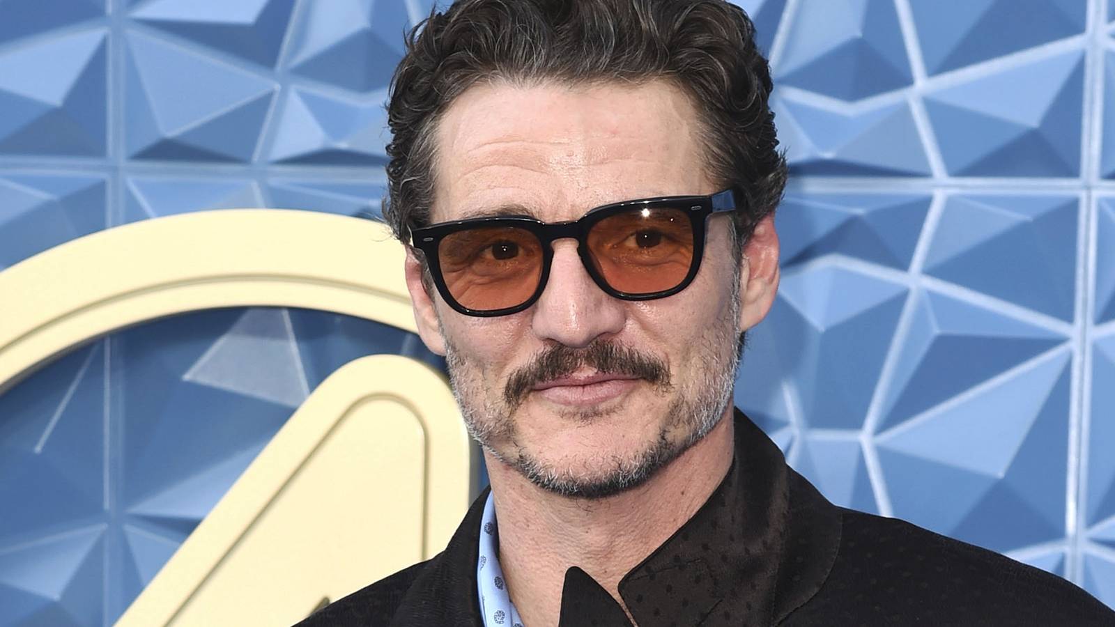 Matt Damon Said He Was Wowed by Pedro Pascal’s Small Role on This Sci ...