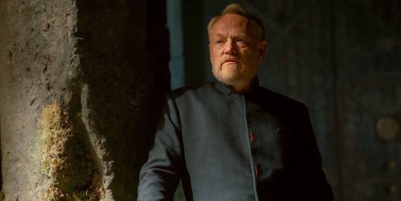 ‘Foundation’ Season 3 Just Revealed a Radically Different Side of This ...