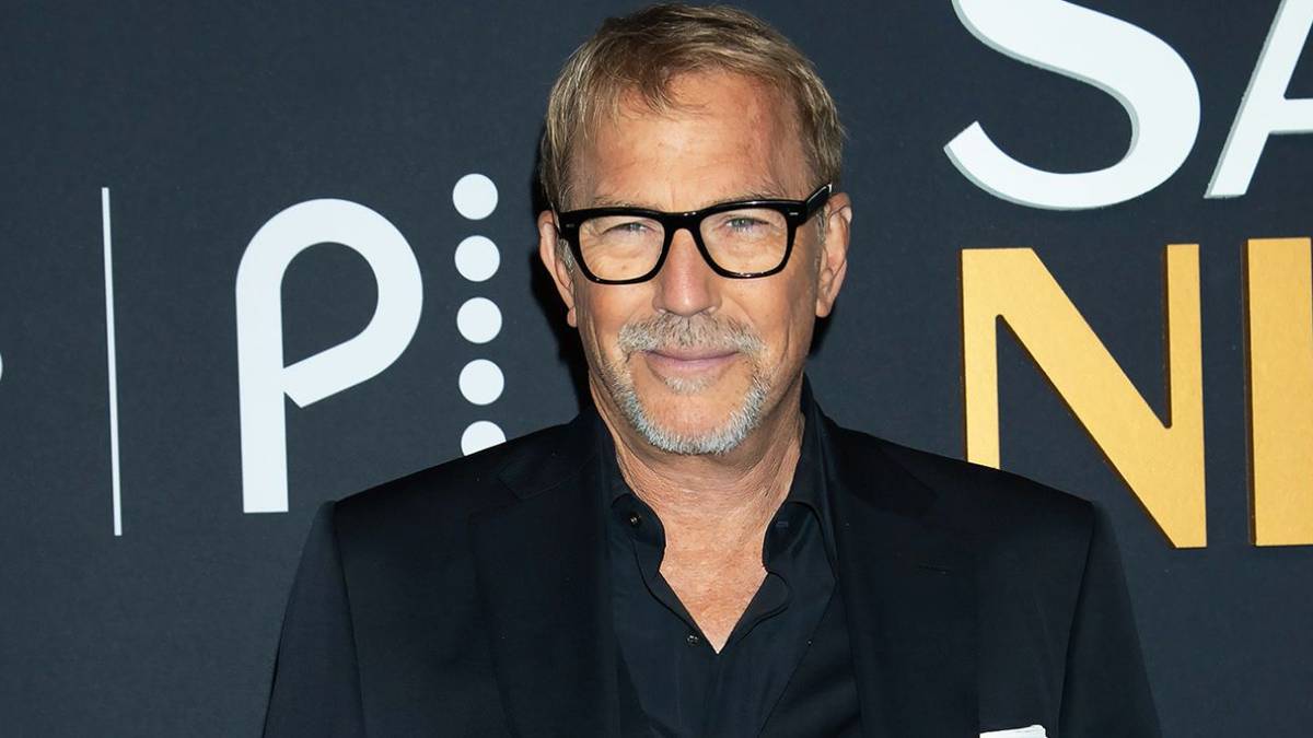 Kevin Costner's Misunderstood Sci-Fi Classic Is Back on Streaming by ...