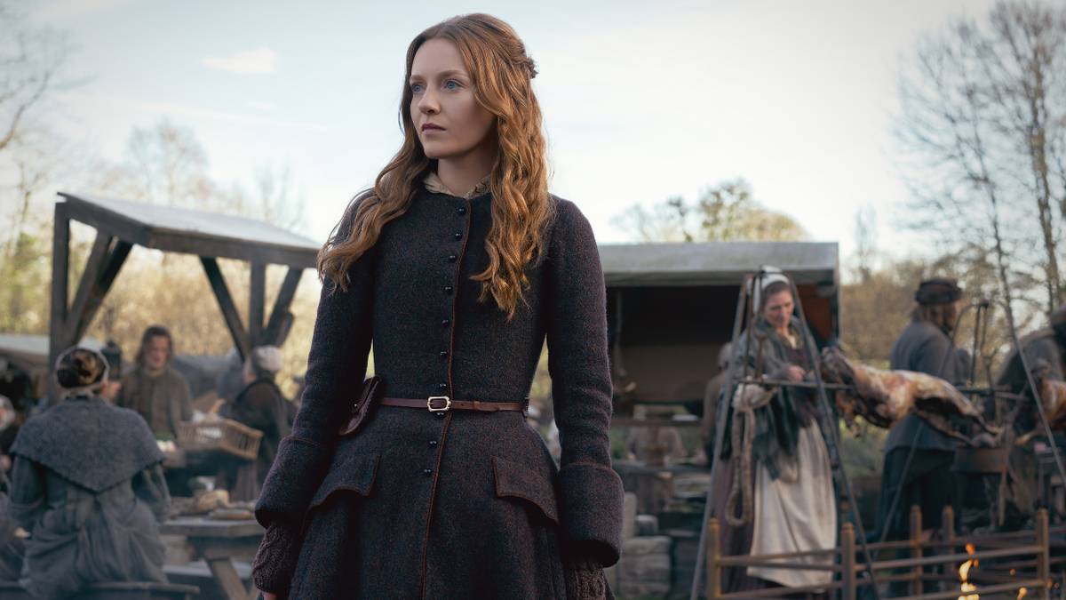 'Outlander: Blood of My Blood' Episode 3 Recap: With Their Futures on ...