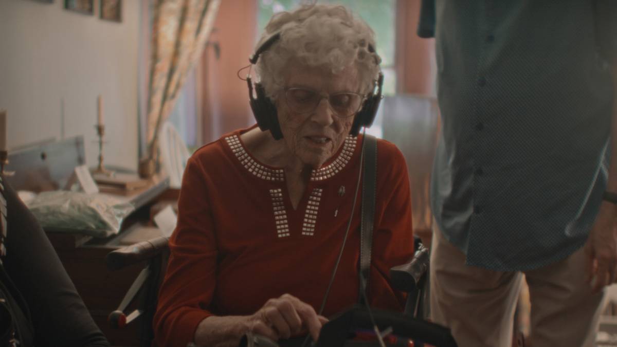 96-Year-Old Defies Stereotypes in First Look at Heartwarming Horror ...