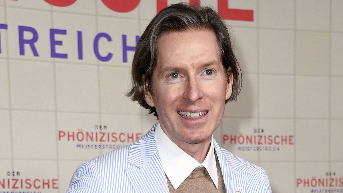 Wes Anderson’s A-List Black Comedy Is an Instant Streaming Hit in America