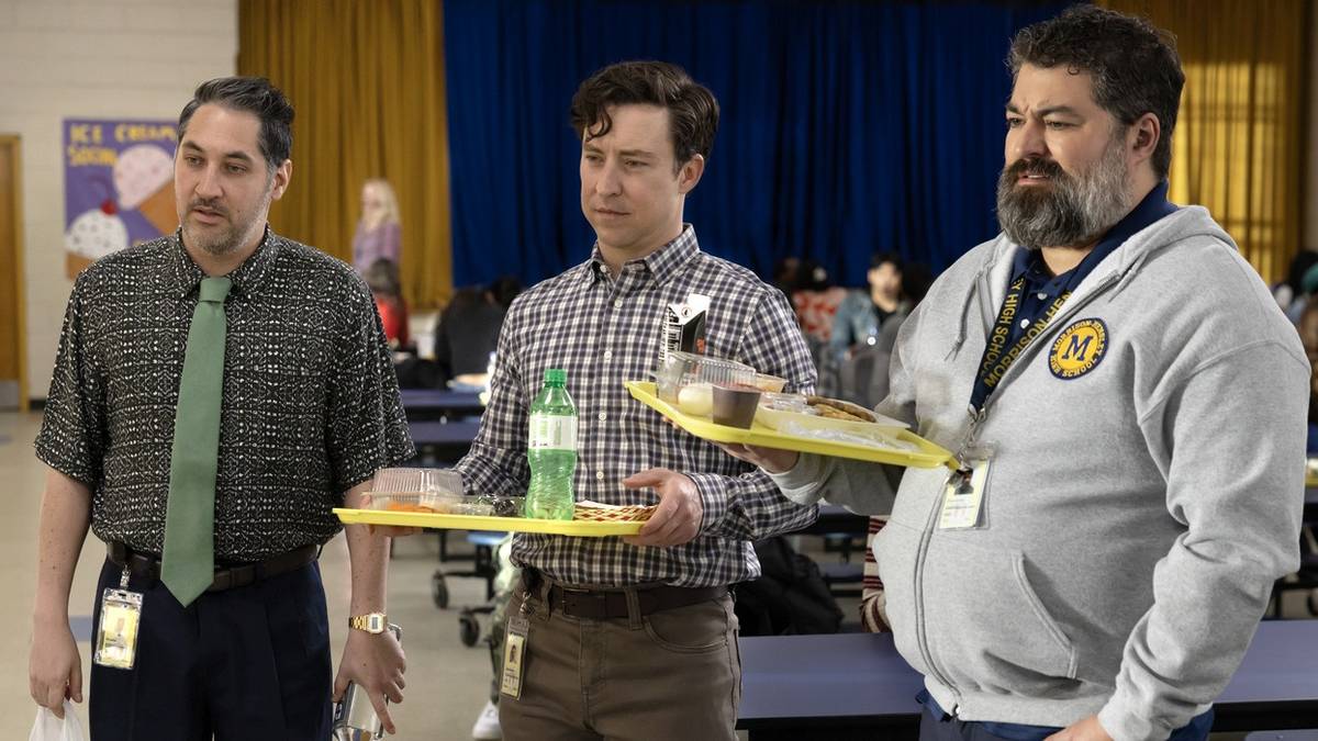 'English Teacher' Season 2 Review: FX's Unrelenting and Hilarious ...