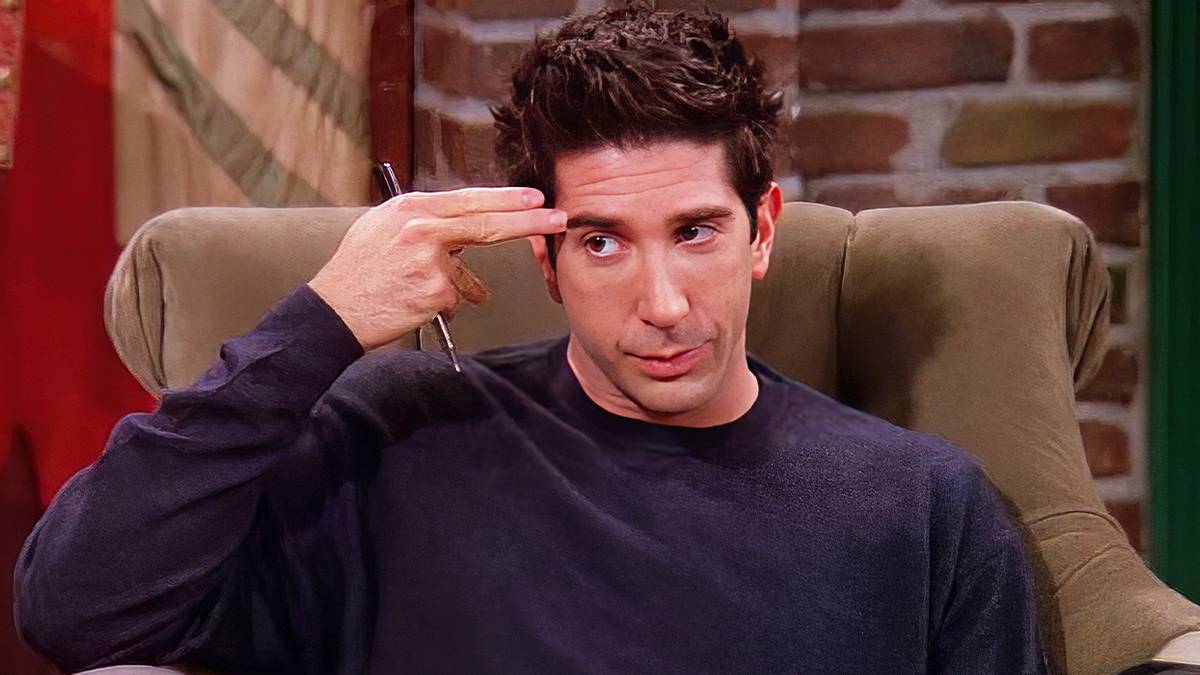 10 Biggest 'Friends' Plot Holes You Never Noticed, Ranked