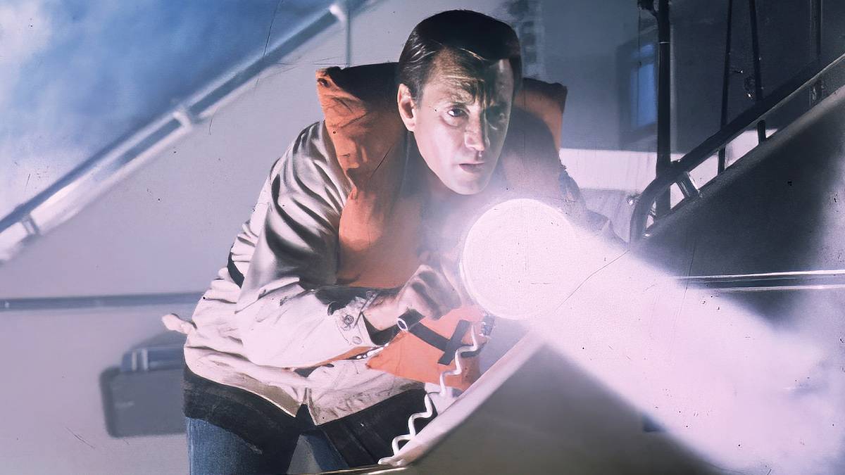 'Jaws' Re-Release Takes a Bite Out of Jennifer Lawrence's $661 Million ...