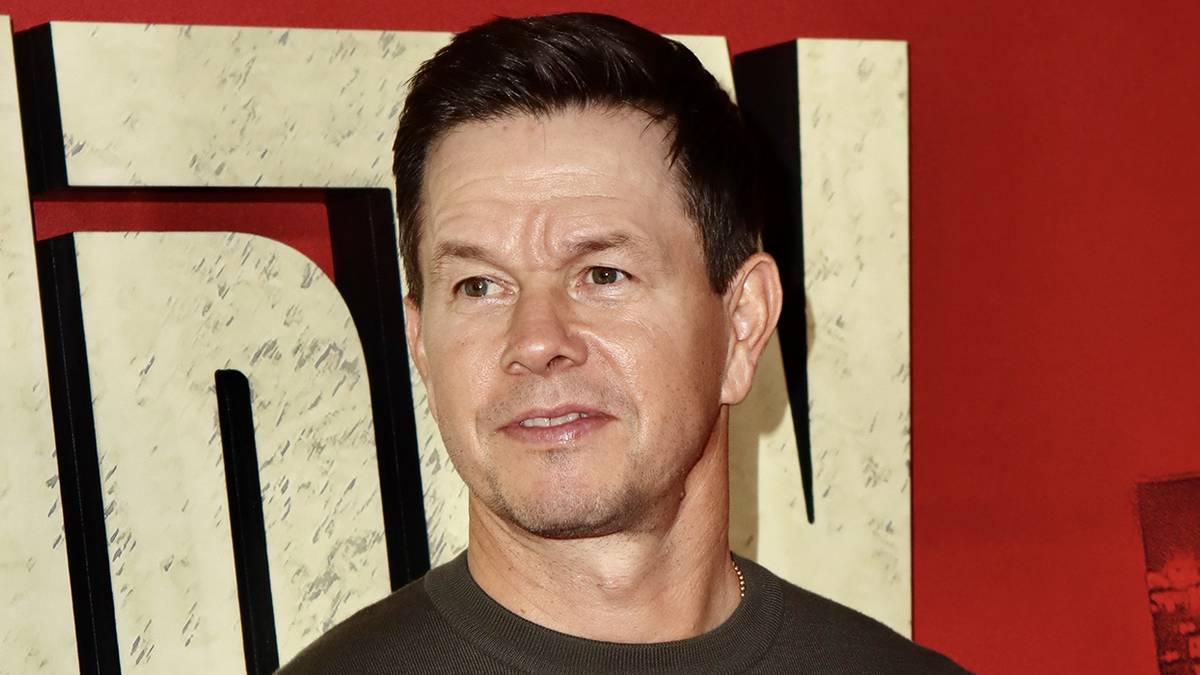 12 Years Later, Mark Wahlberg and Michael Bay's Controversial True ...