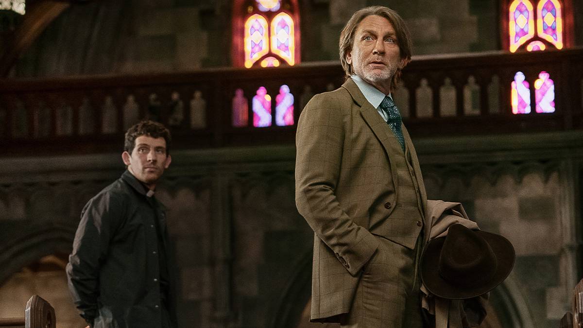 'Wake Up Dead Man' Review: Rian Johnson's Third Knives Out Caps Off One ...