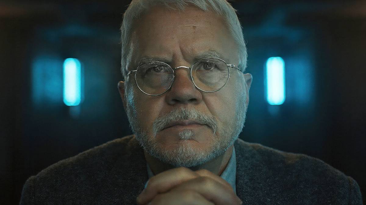 Apple TV+’s Twistiest Sci-Fi Series Returns to Streaming Charts Ahead ...