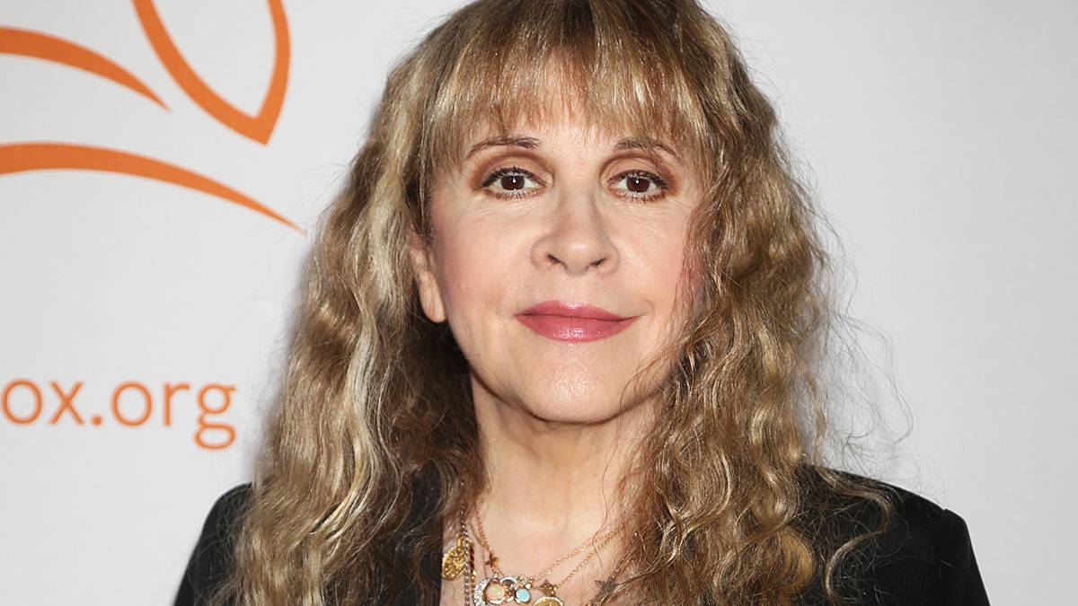 Stevie Nicks’ 1982 Hit Song Was Sampled by the Biggest Girl Group of ...