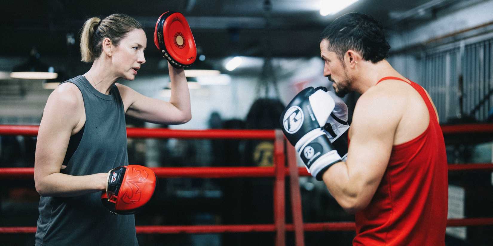 Caitriona Balfe on Getting Into the Ring With Orlando Bloom for ‘The ...