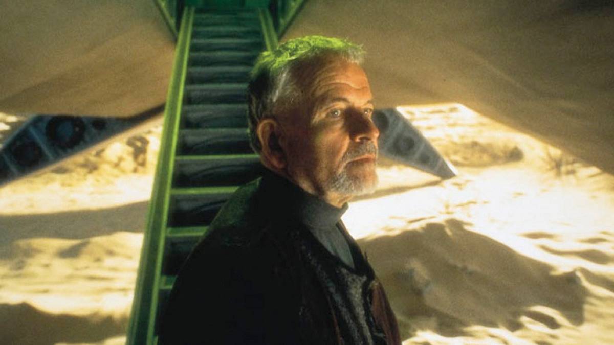 This 28-Year-Old Sci-Fi Classic Is Topping the Charts of Its Free ...