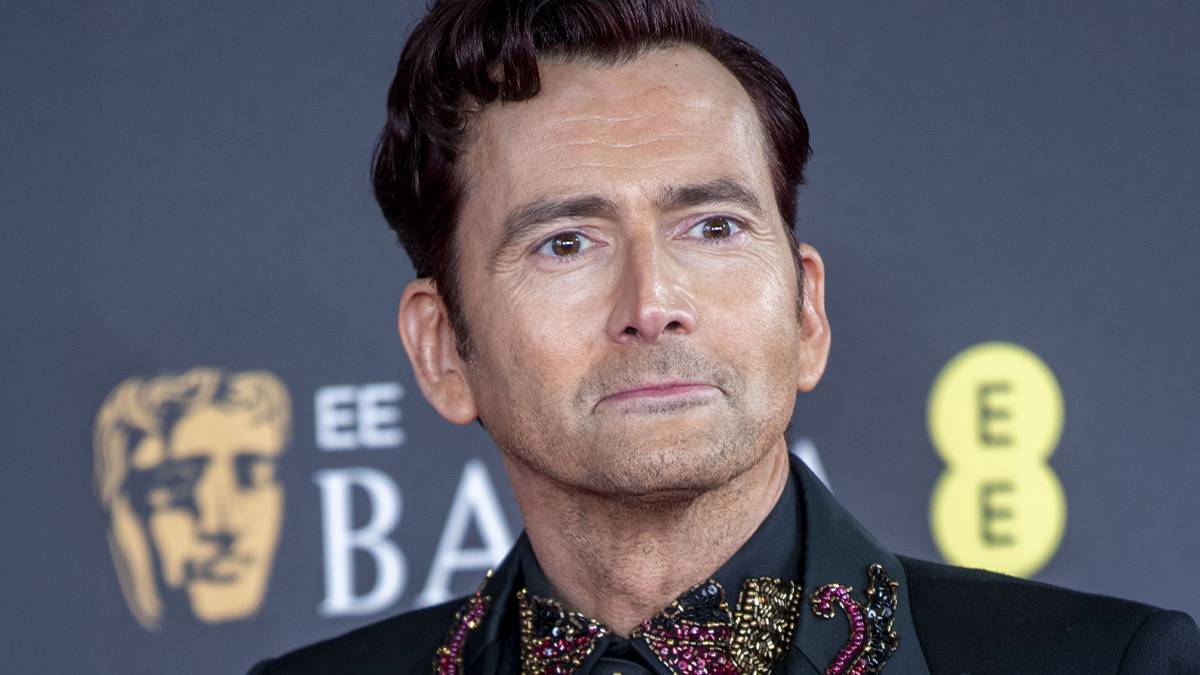 After ‘Doctor Who,’ David Tennant Stole the Show as a Magician in Colin Farrell's Underrated ...