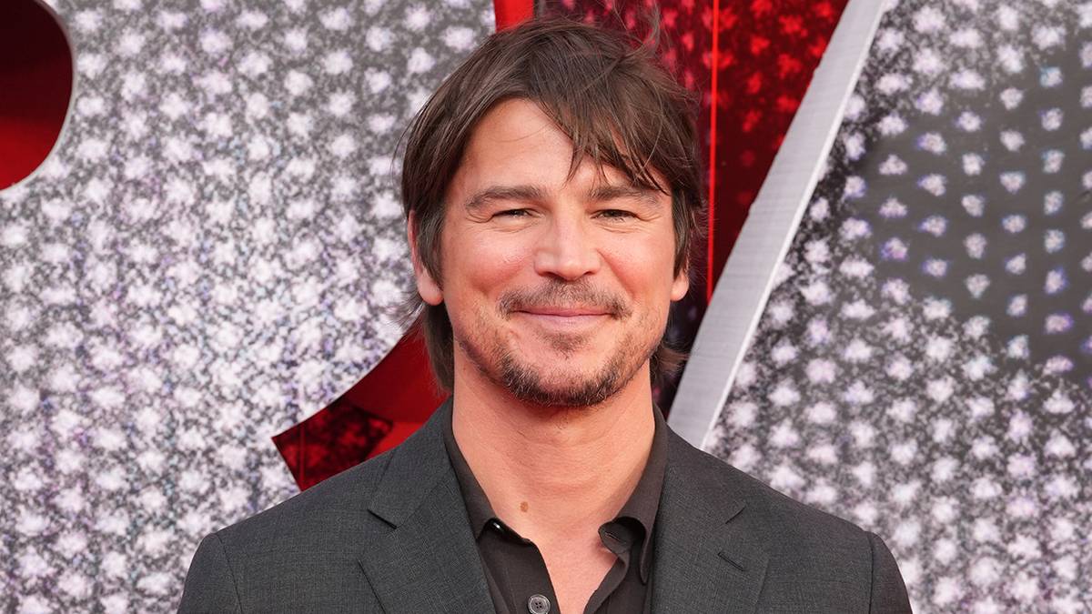 Josh Hartnett's Critically-Panned Vampire Thriller Is a Surprise ...