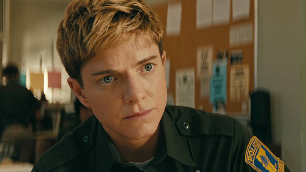 After Mae Martin’s Twisty Thriller ‘Wayward,’ Don’t Miss Their Underseen 2-Season Netflix Series ...