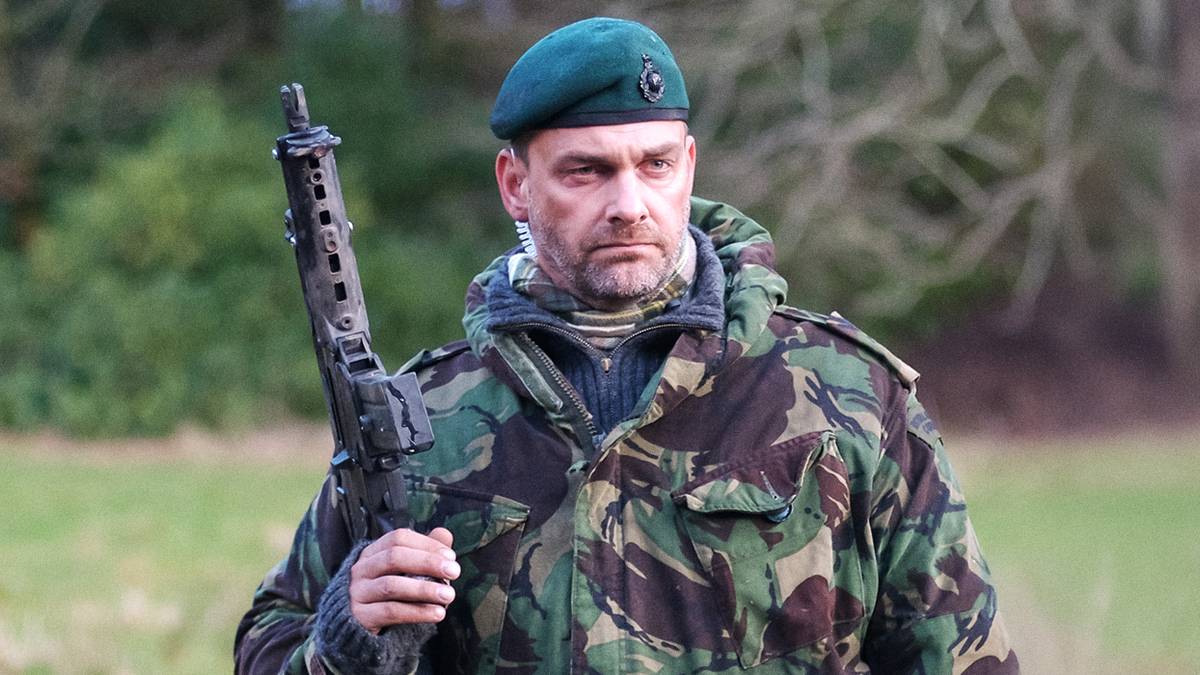 10 Great Zombie Movies That Take Place During Wartime