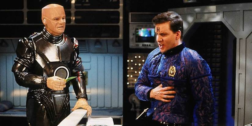 9 Years After Its Last Episode, This Sci-Fi Cult Classic Is Making a ...