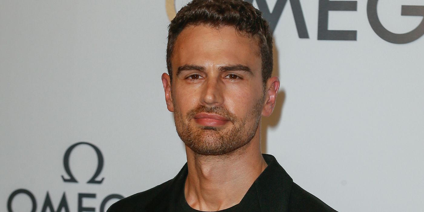 24 Years Before Jenna Ortega’s ‘Wednesday,’ This Forgotten Addams ...