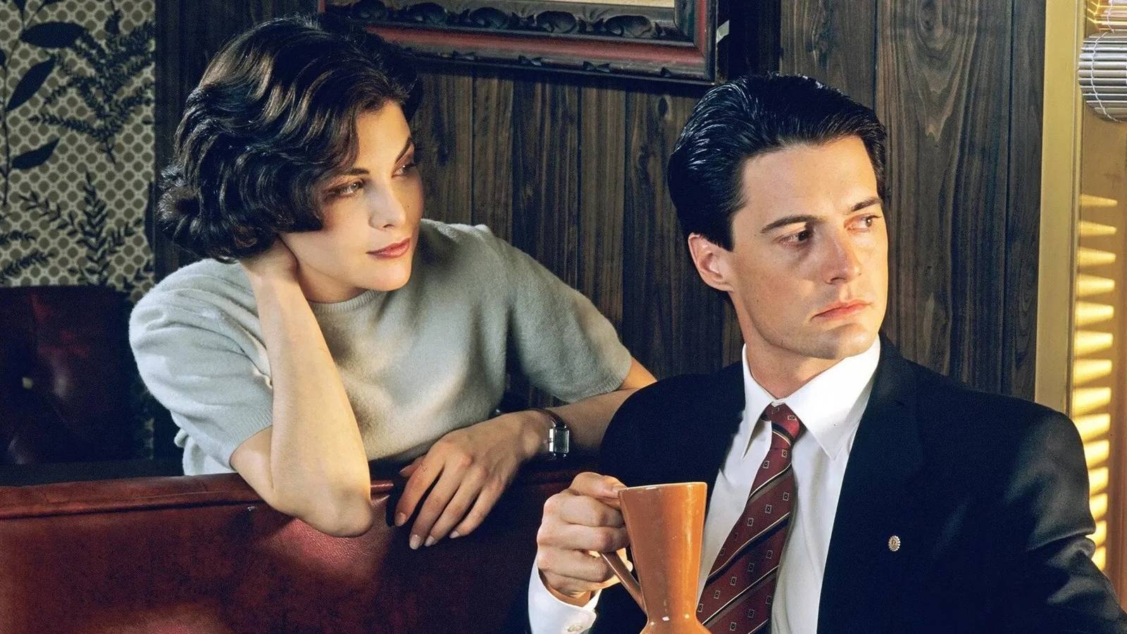 10 Most Essential Horror Shows of All Time, Ranked